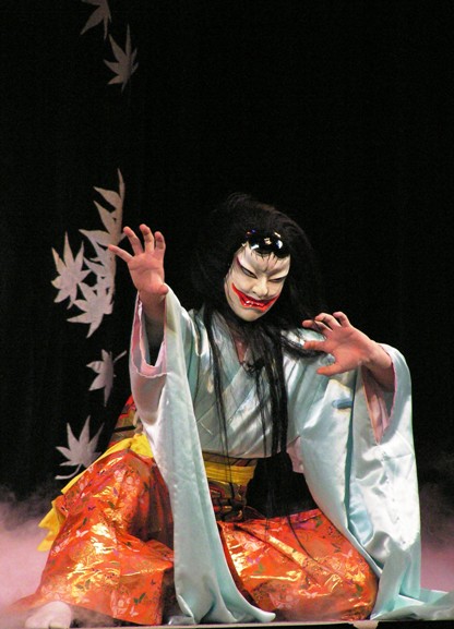 羽佐竹神楽団